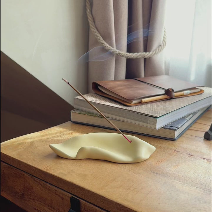 "Renée" Ceramic Incense Holder – Soulscape